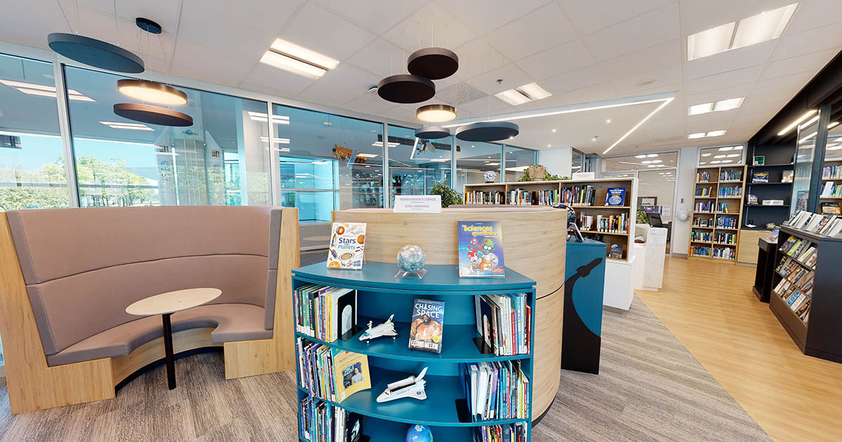 The Larkin Kerwin Library | Canadian Space Agency