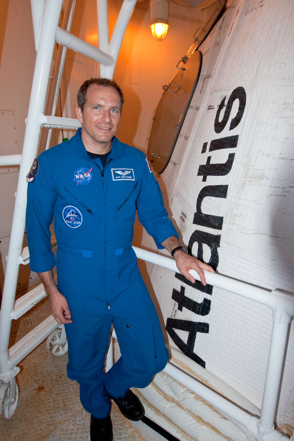Visiting Space Shuttle Atlantis at the Kennedy Space Center - Canadian ...