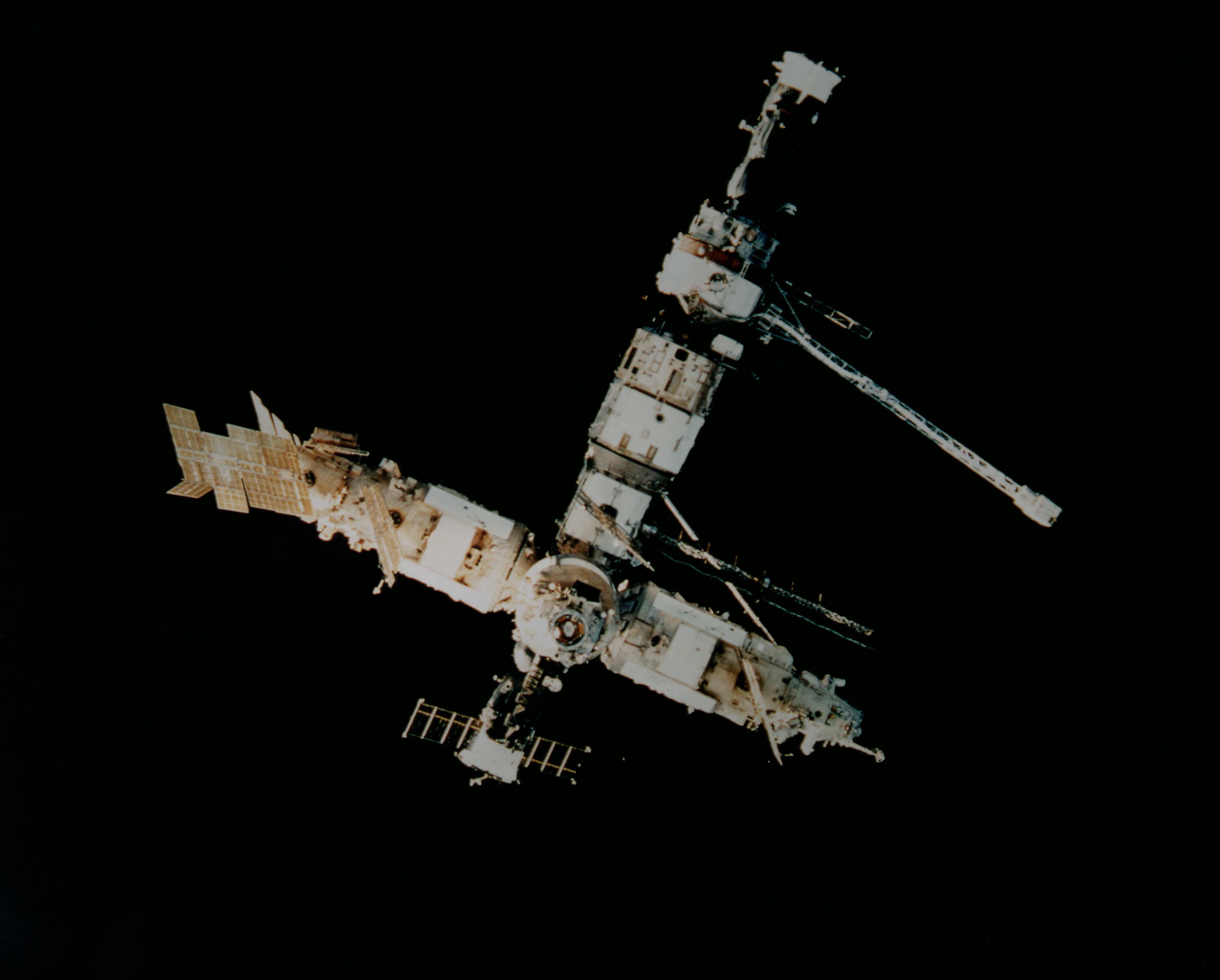 Mir Space Station Wallpaper